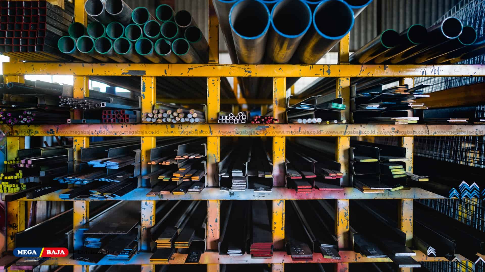 Besi-UNP-untuk-Pembuatan-Rak-Penyimpanan - Mega Baja - Partner ...