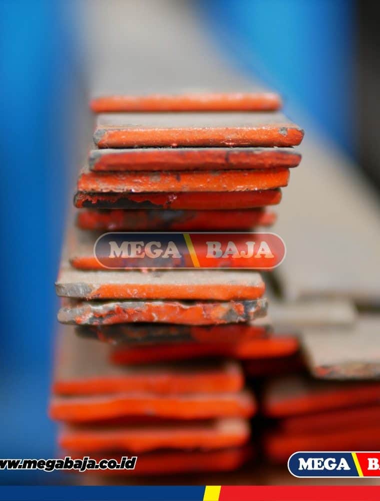PLAT STRIP 4 x 30 x 5,7 ( 2x26x5,7) - Mega Baja - Partner Konstruksi ...