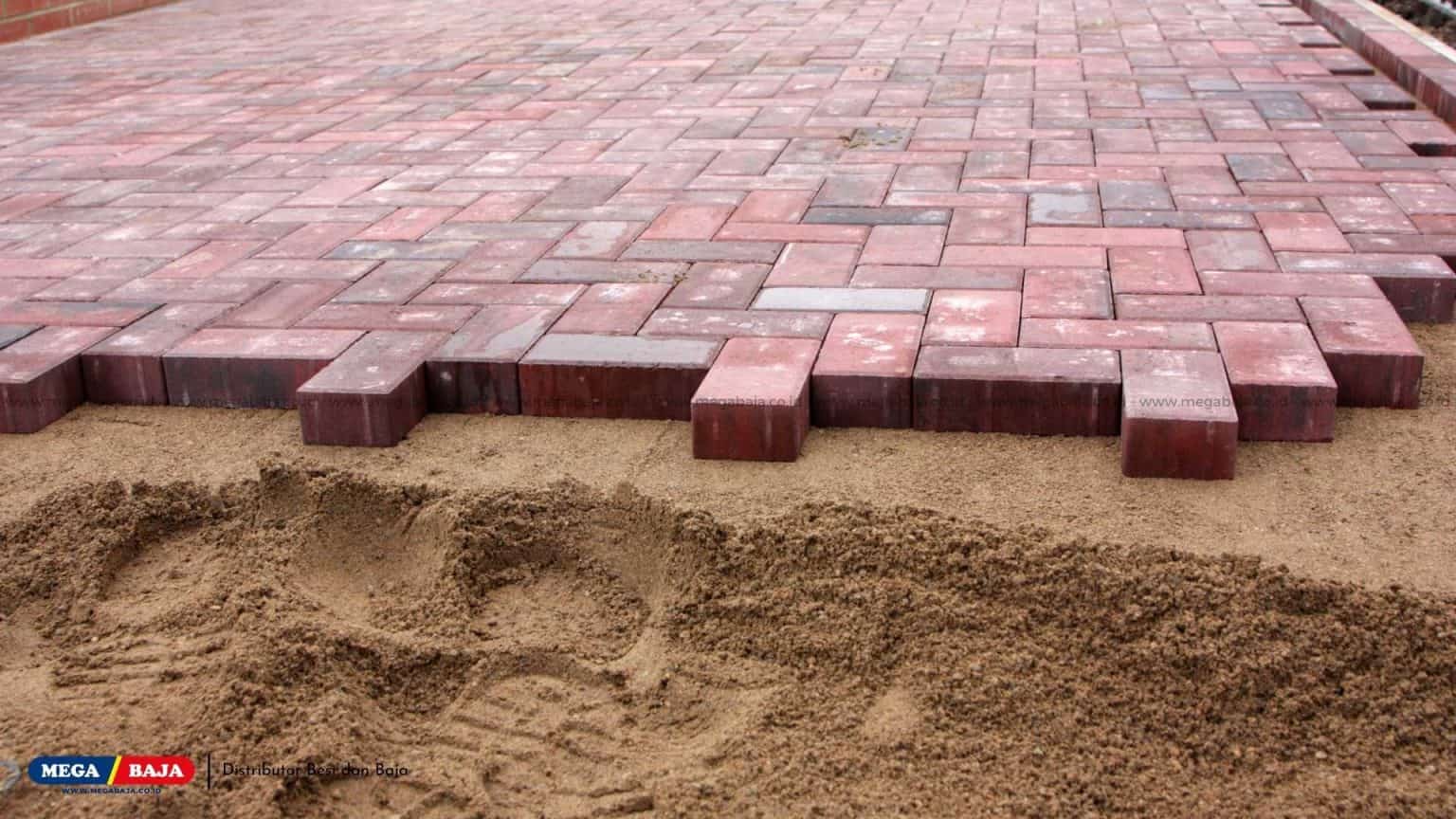 Cara Memasang Paving Block dan Ragam Pola Pemasangannya