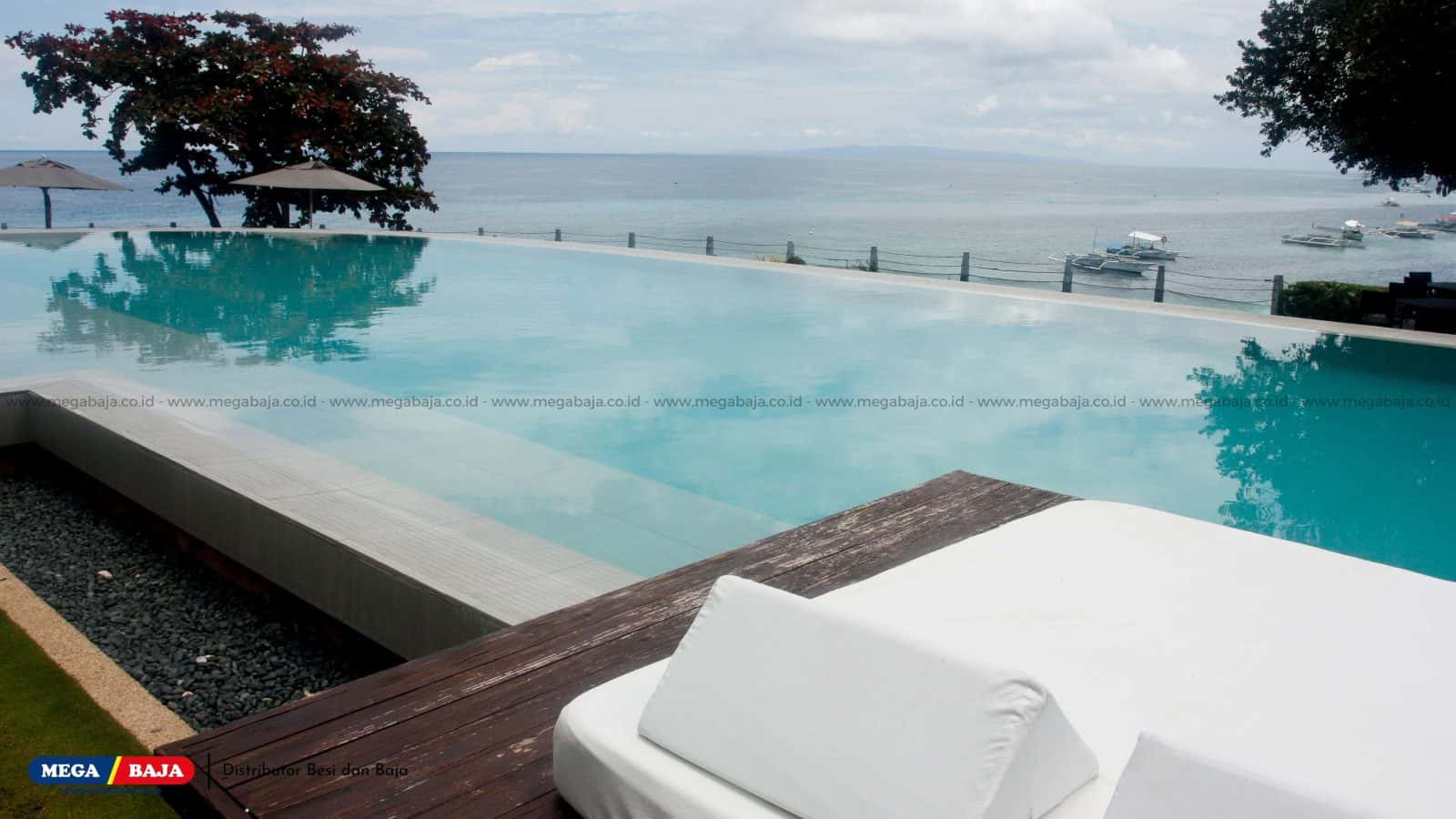 Infinity Pool: Kolam Renang Ala Resort yang Bisa Dibangun di Rumah