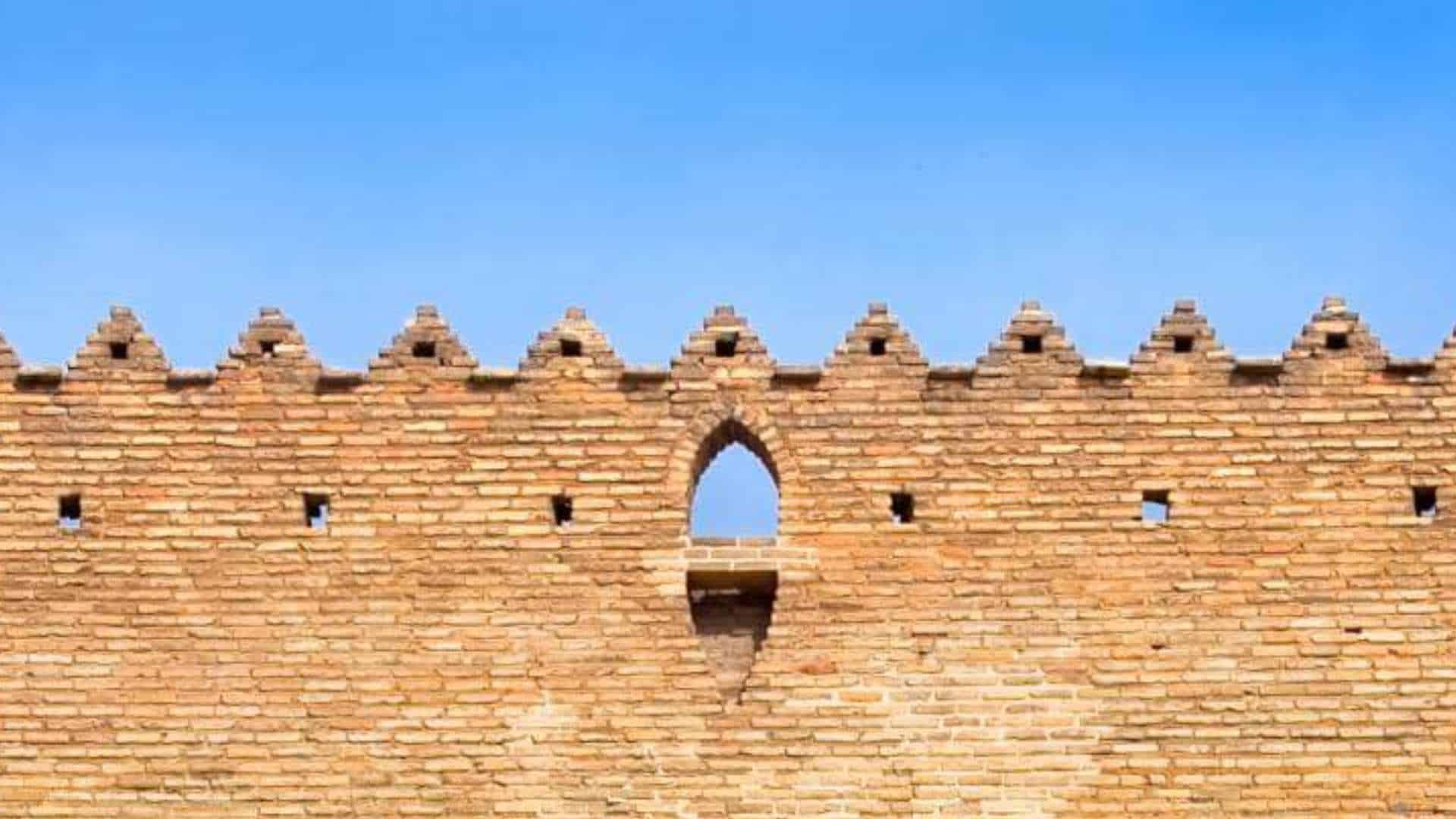 Apa Itu Parapet? Kenali Definisi, Fungsi, dan Jenisnya