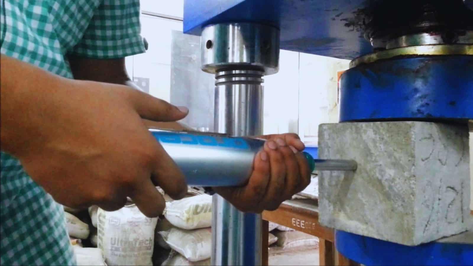 Cek Mutu dan Ketahanan Beton dengan Hammer Test