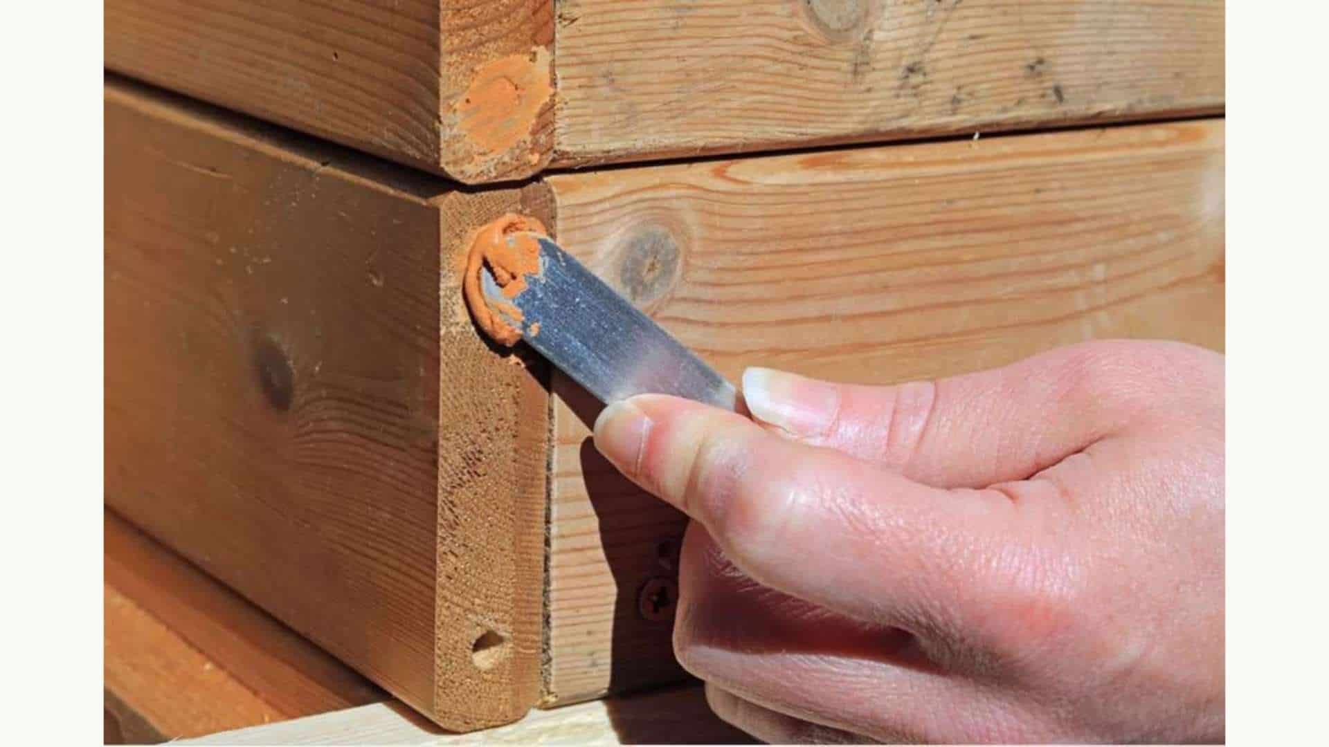 Perbedaan Wood Putty dan Wood Filler: Pilih yang Tepat untuk Proyekmu!
